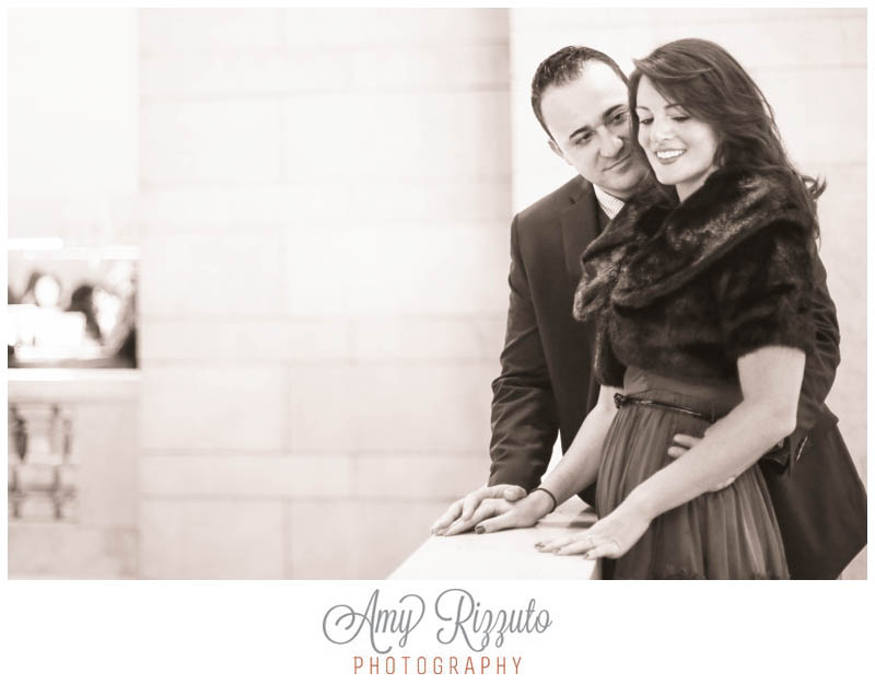 NYC GRAND CENTRAL ENGAGEMENT : KRISTEN + WILL - Amy Rizzuto Photography